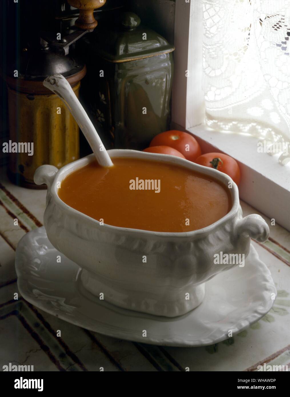 French Recipes . . Coulis De Tomates. Tomato Sauce Stock Photo - Alamy