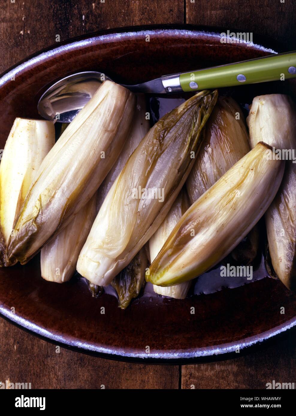 Endives hi-res stock photography and images - Alamy