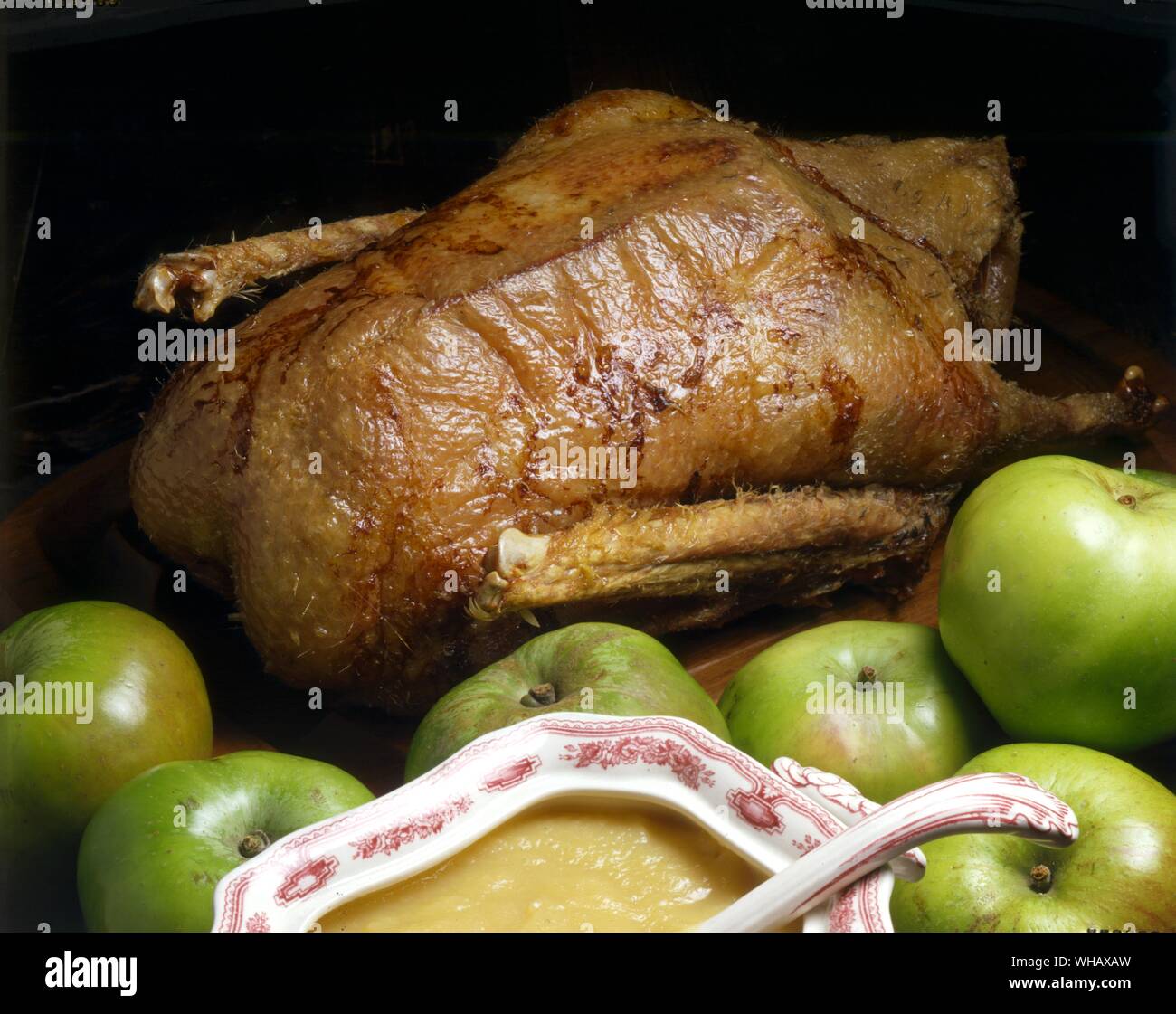 Goose roast hi-res stock photography and images - Alamy