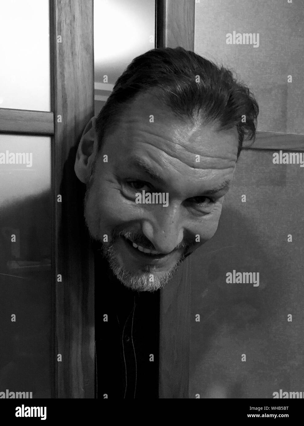 Man Peeking Window High Resolution Stock Photography and Images - Alamy