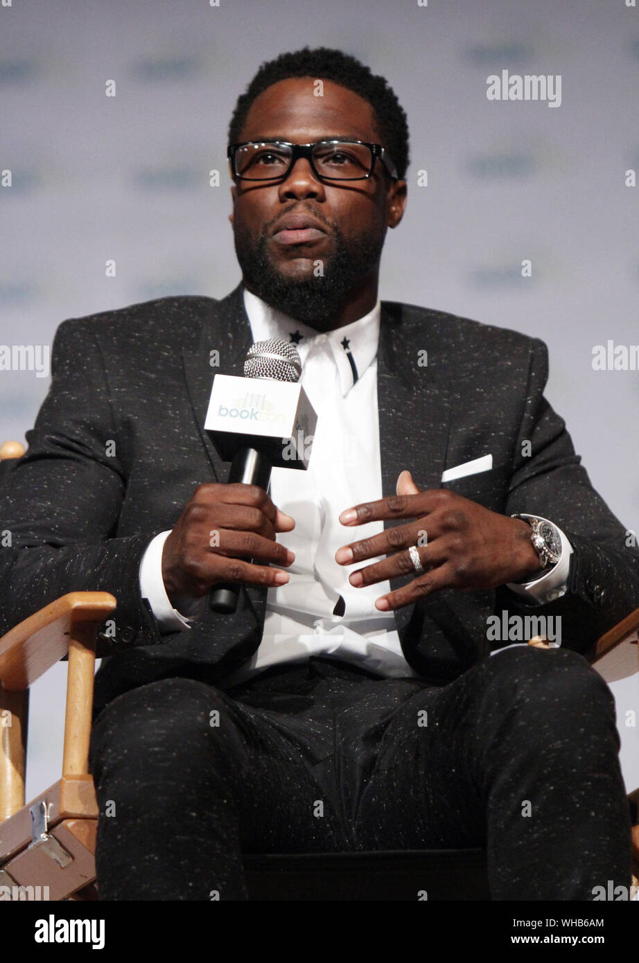 ***FILE PHOTO*** Kevin Hart recovering from Back Surgery After Car ...