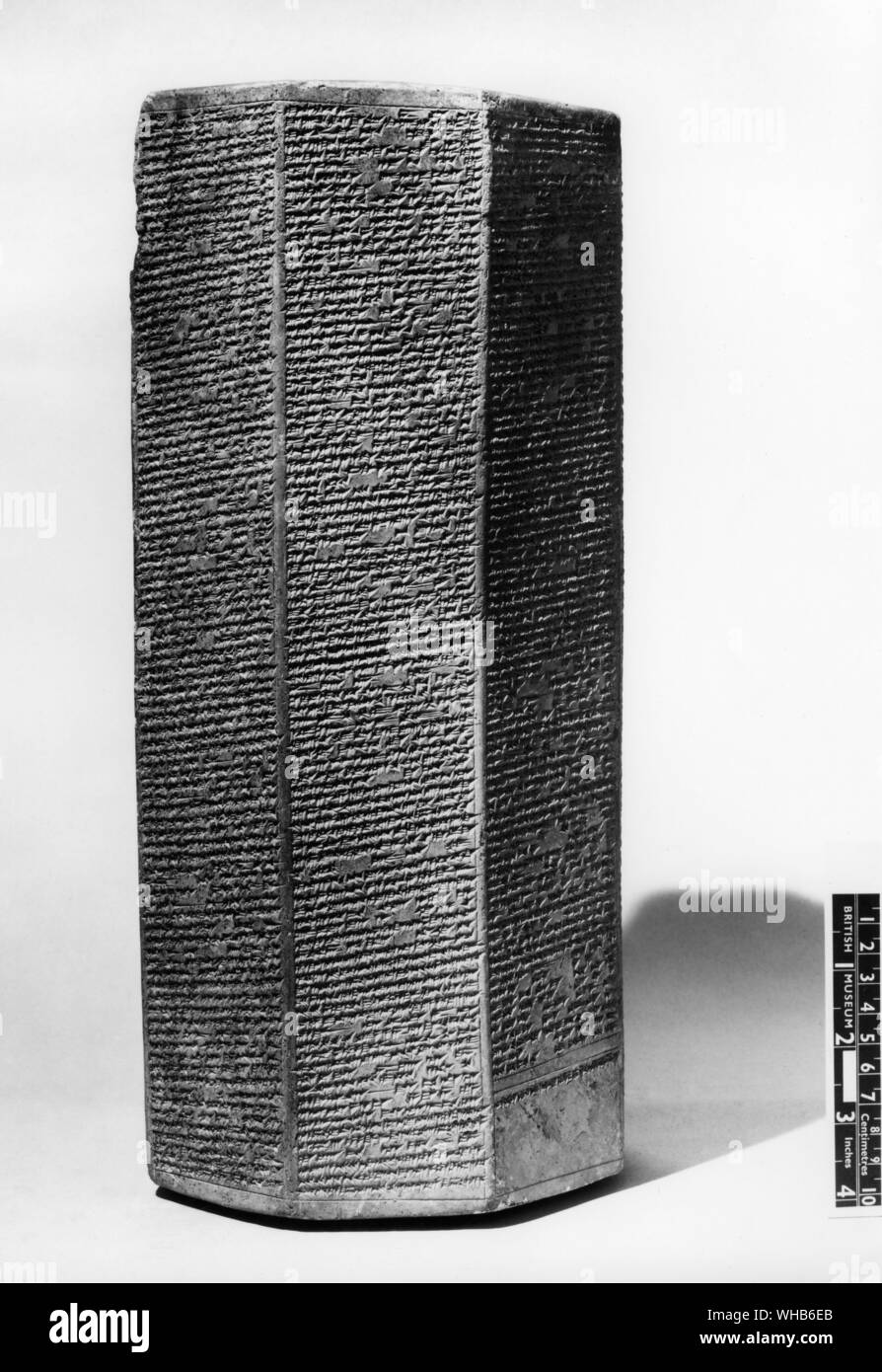 Sennacherib prism Black and White Stock Photos & Images - Alamy