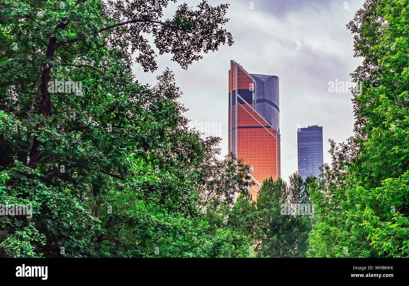 MOSCOW, RUSSIA - JUNE 15, 2019: The Mercury City Tower in the Moscow ...