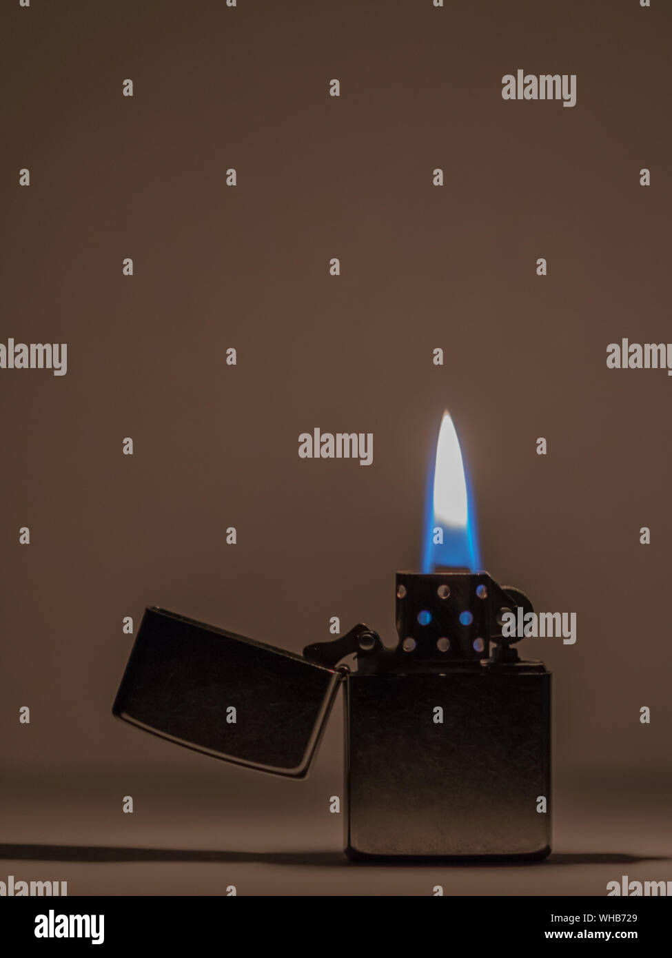 Zippo lighter hi-res stock photography and images - Alamy
