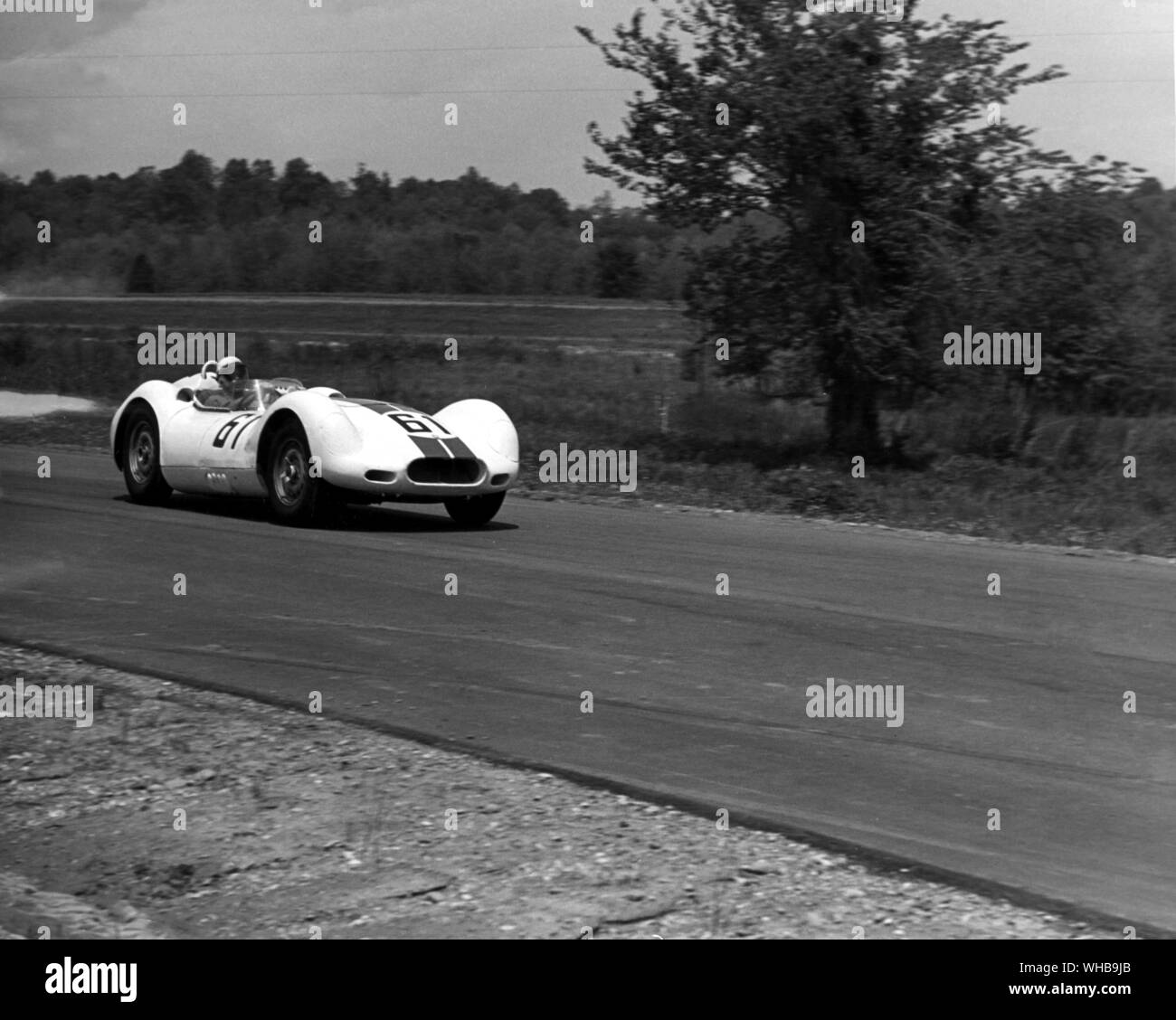 Ed Crawford corners the new Lister Jaguar through the different ...