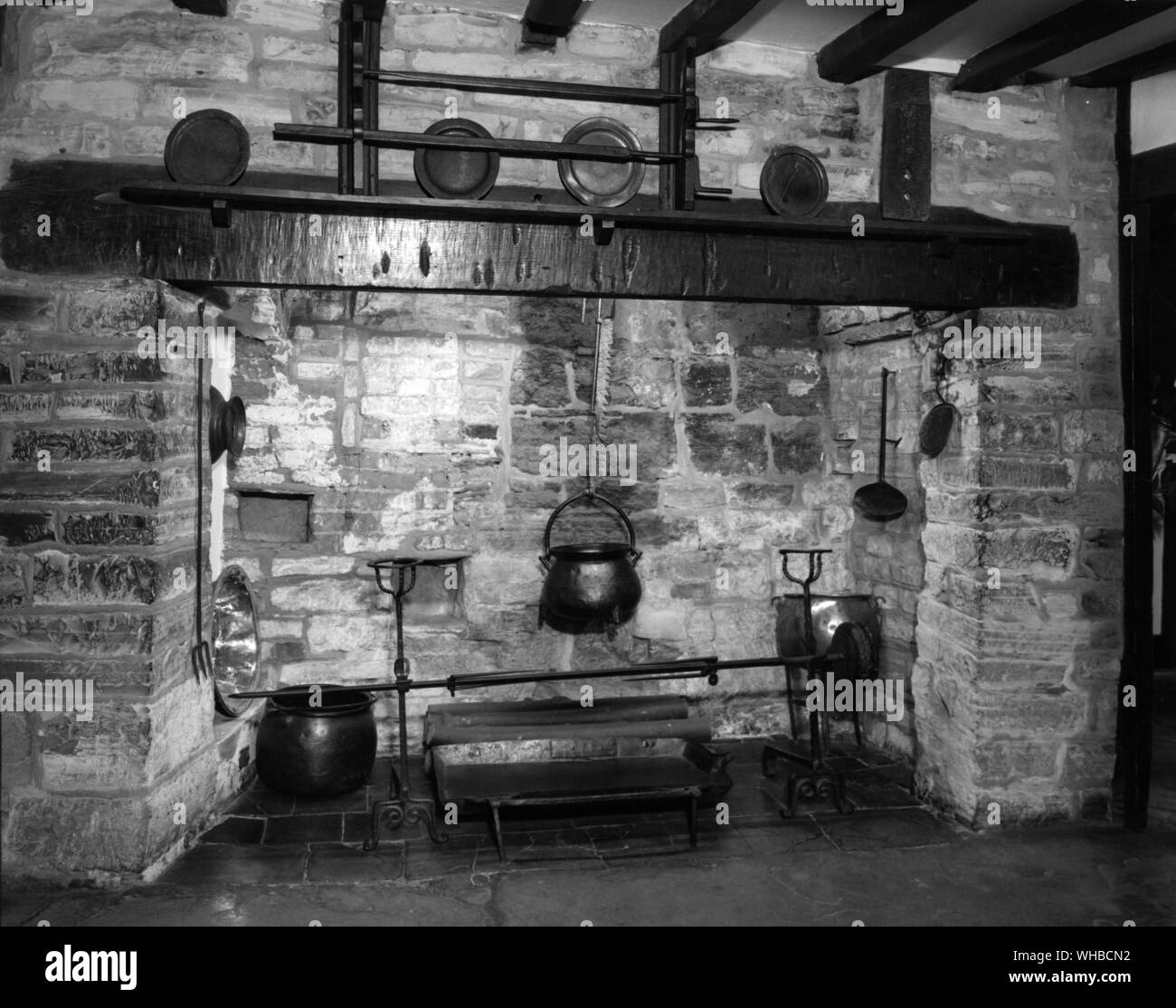 Shakespeare birthplace interior hi-res stock photography and images - Alamy