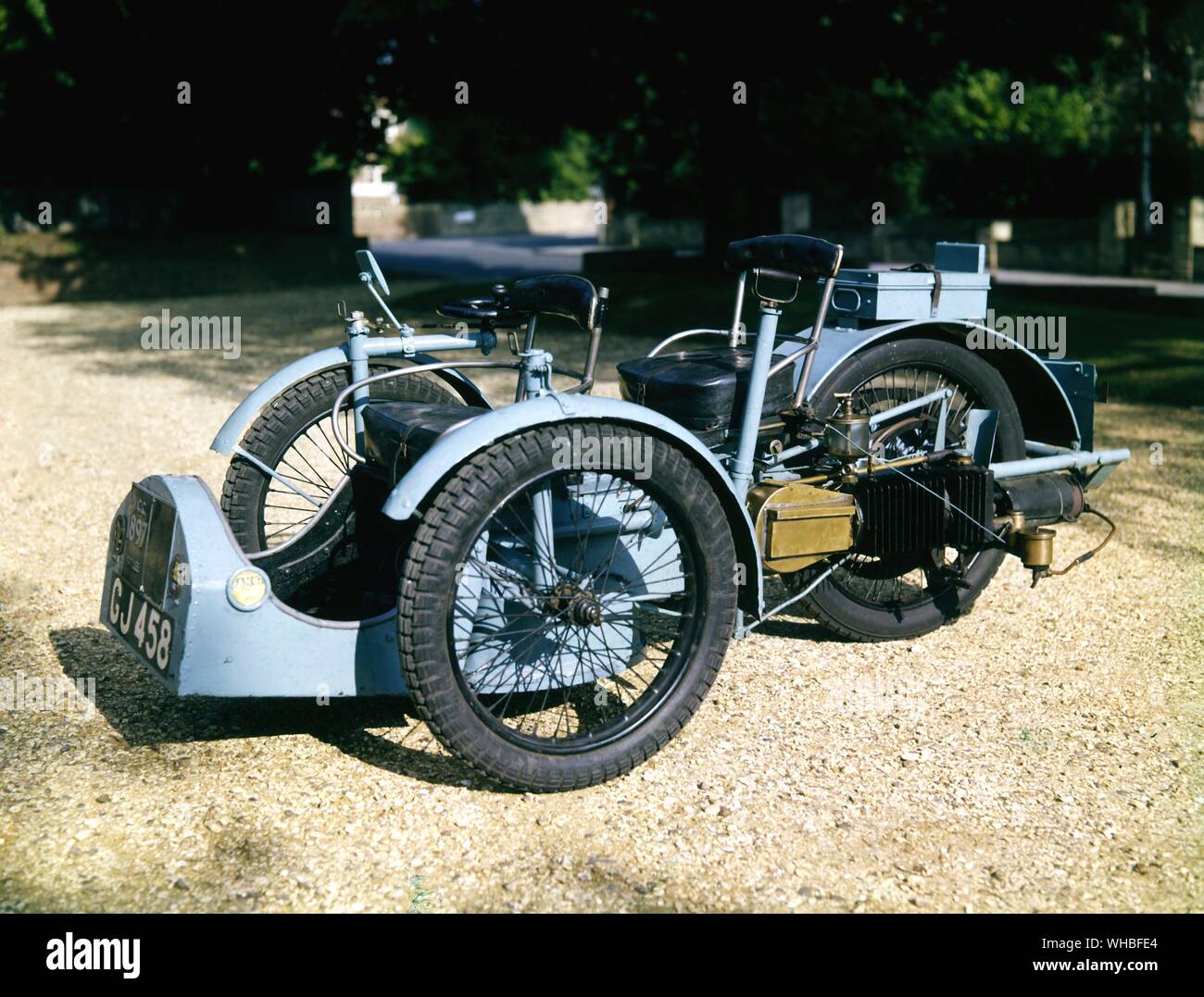 Three wheeler car Stock Photo - Alamy