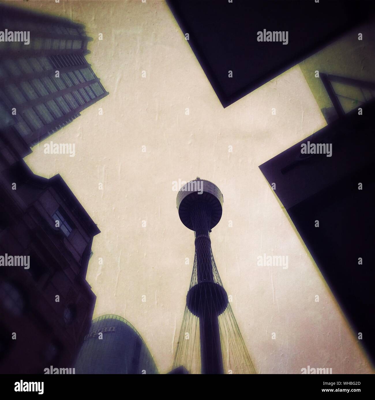 Centrepoint hi-res stock photography and images - Alamy
