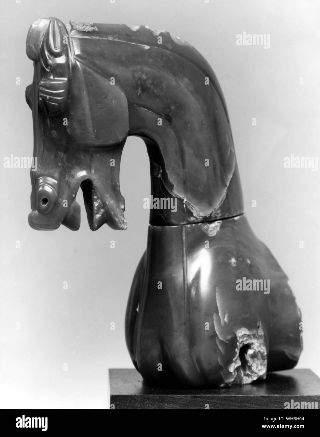 Jade head of a horse. Han dynasty Stock Photo - Alamy