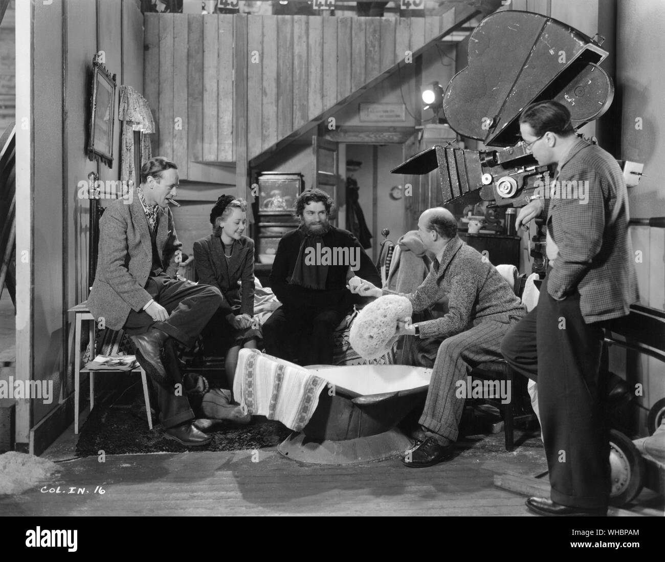 Movie 49th parallel hi-res stock photography and images - Alamy