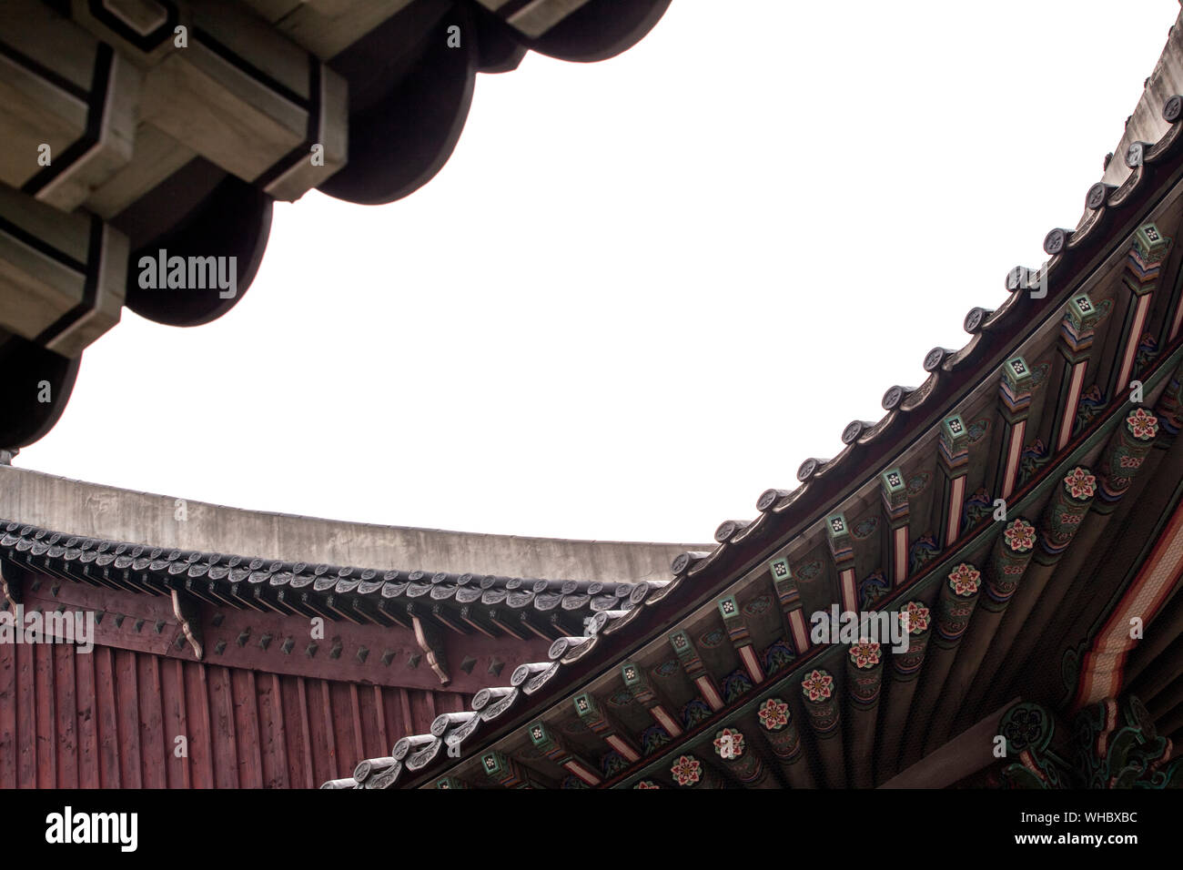 Traditional korean structure hi-res stock photography and images - Alamy