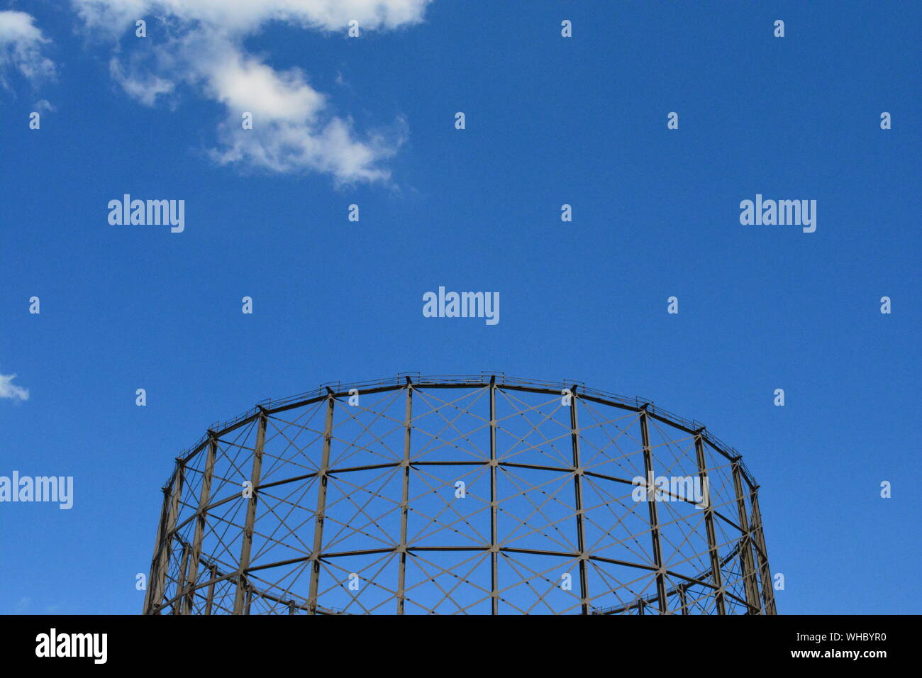 Round construction hi-res stock photography and images - Alamy