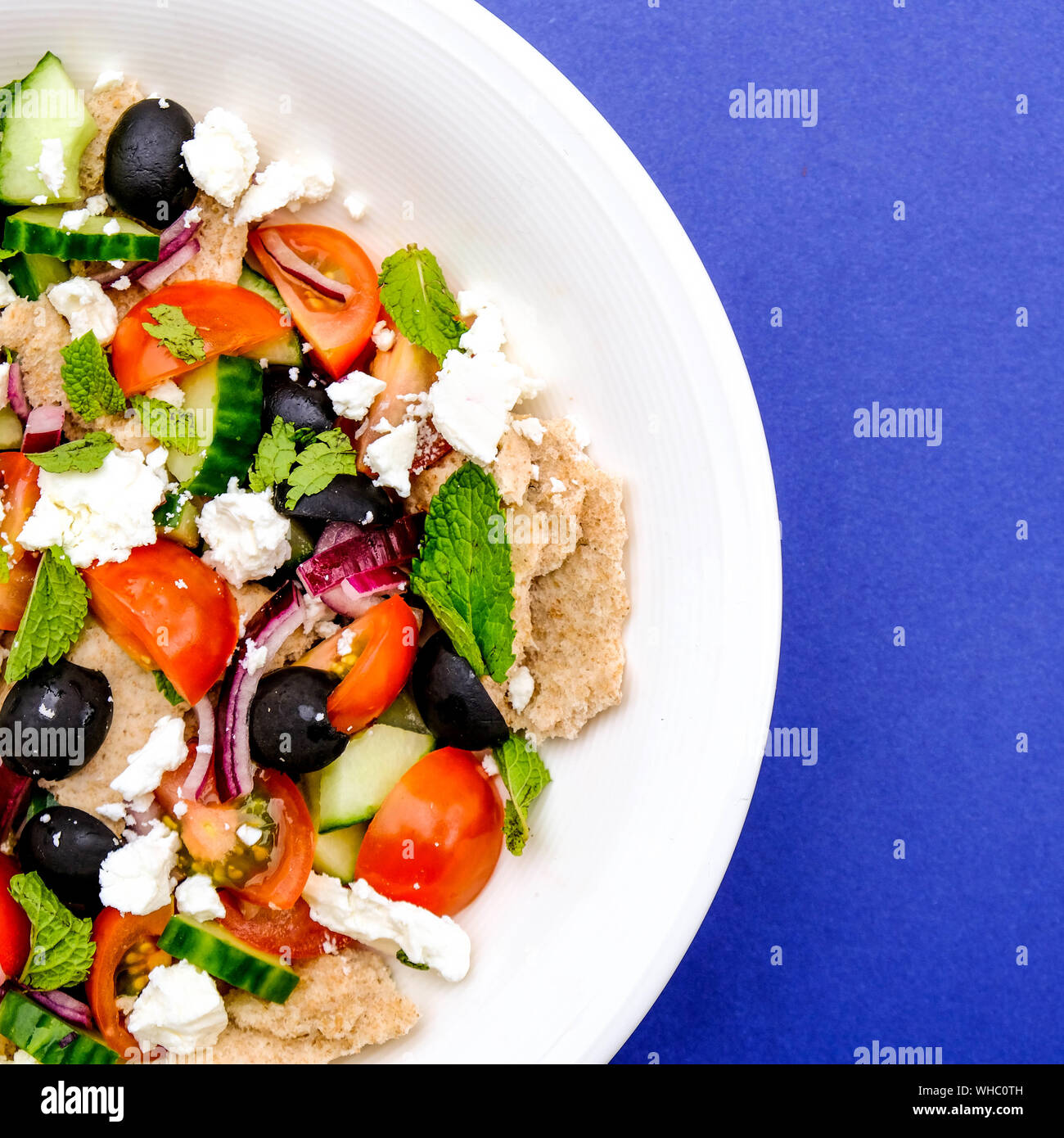 Wholemeal pitta bread hi-res stock photography and images - Alamy