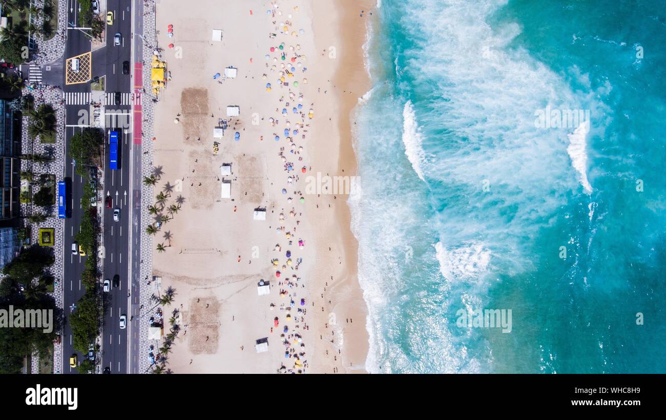 Street beach hi-res stock photography and images - Alamy