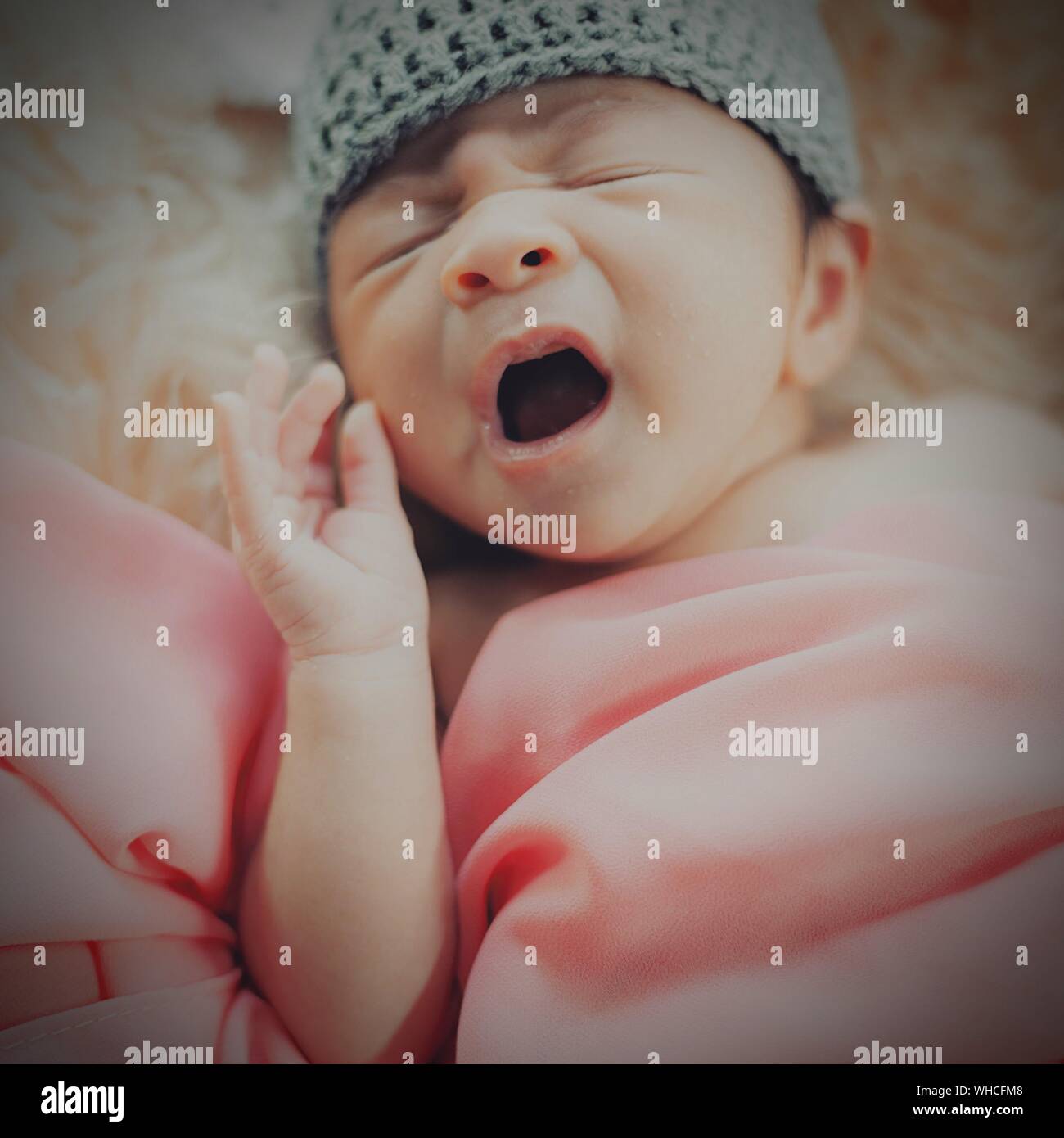 Close up girl yawning hi-res stock photography and images - Alamy
