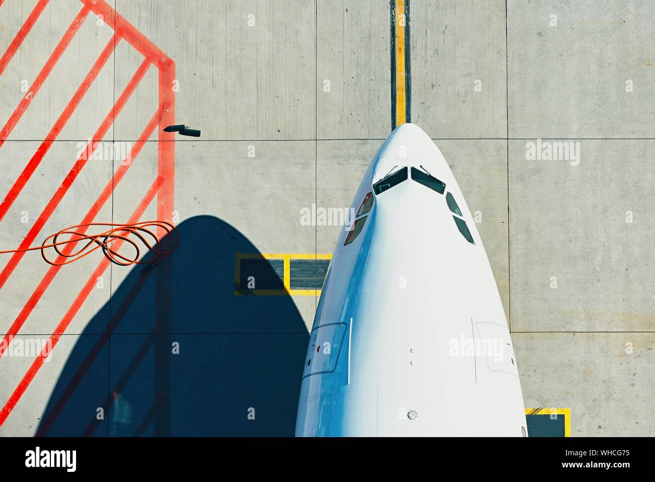 Abstract airport runway hi-res stock photography and images - Alamy