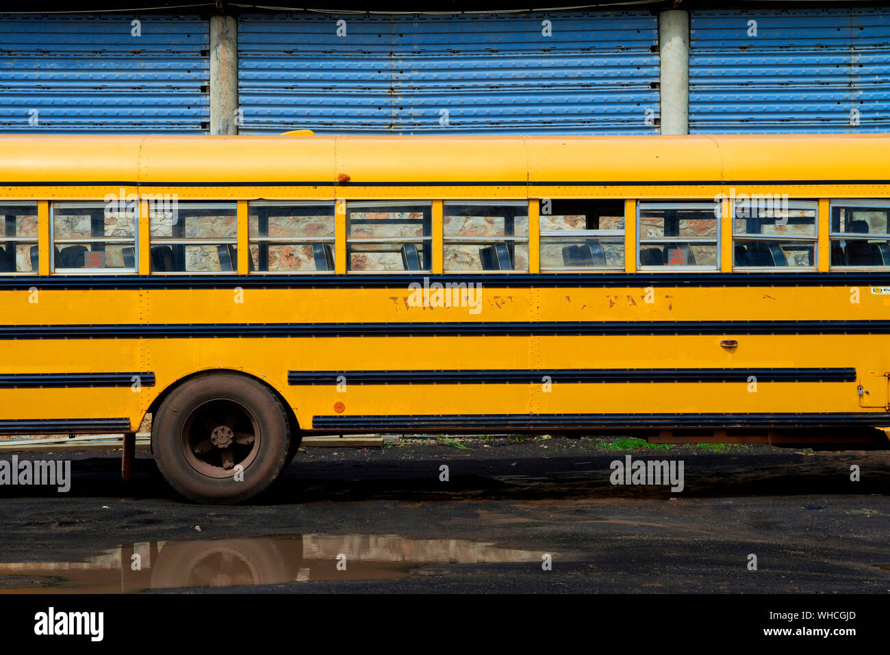 School Bus Street High Resolution Stock Photography and Images - Alamy