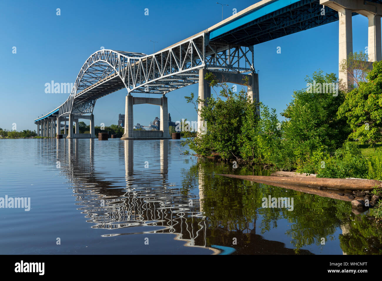A highway bridge over a bay Stock Photo - Alamy