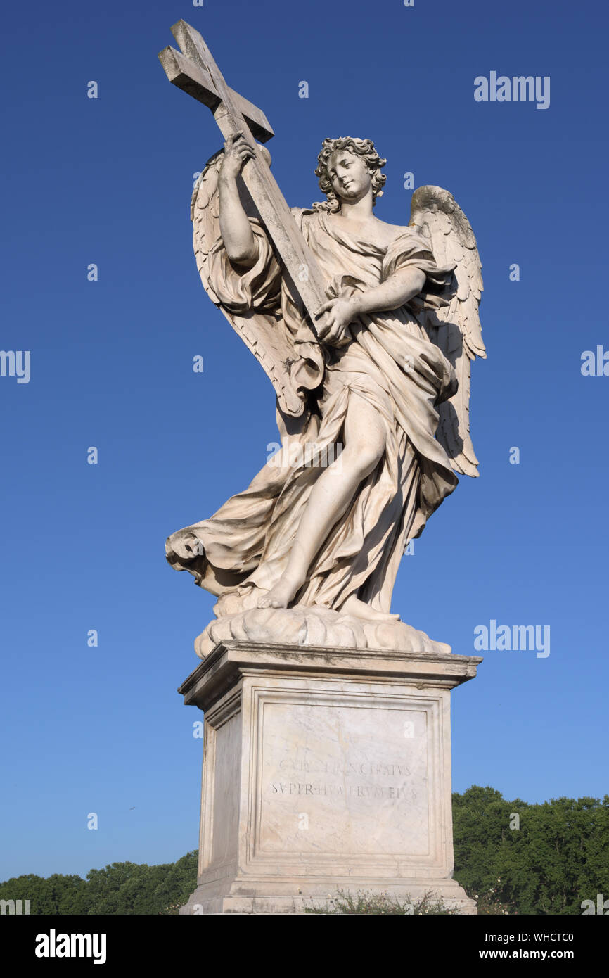 Angel with the Cross on Bridge of Angels (Ponte Sant'Angelo), Rome ...