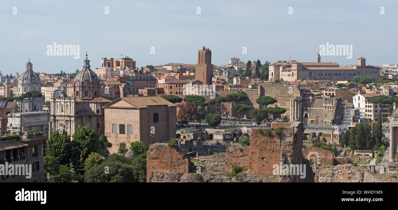 Collis quirinalis hi-res stock photography and images - Alamy