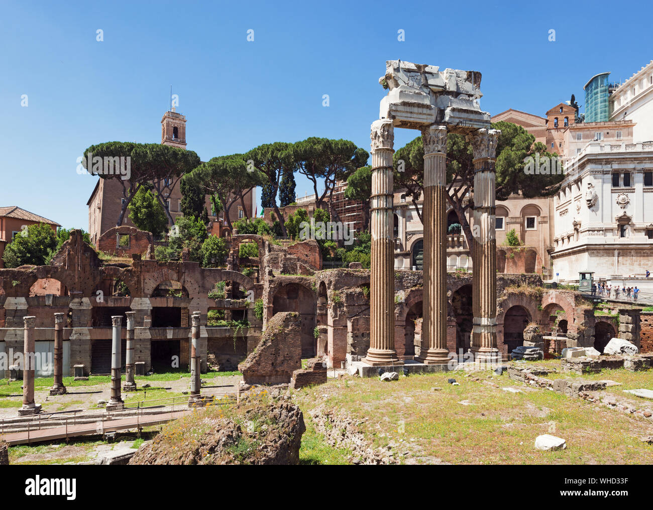 Caesar forum hi-res stock photography and images - Alamy