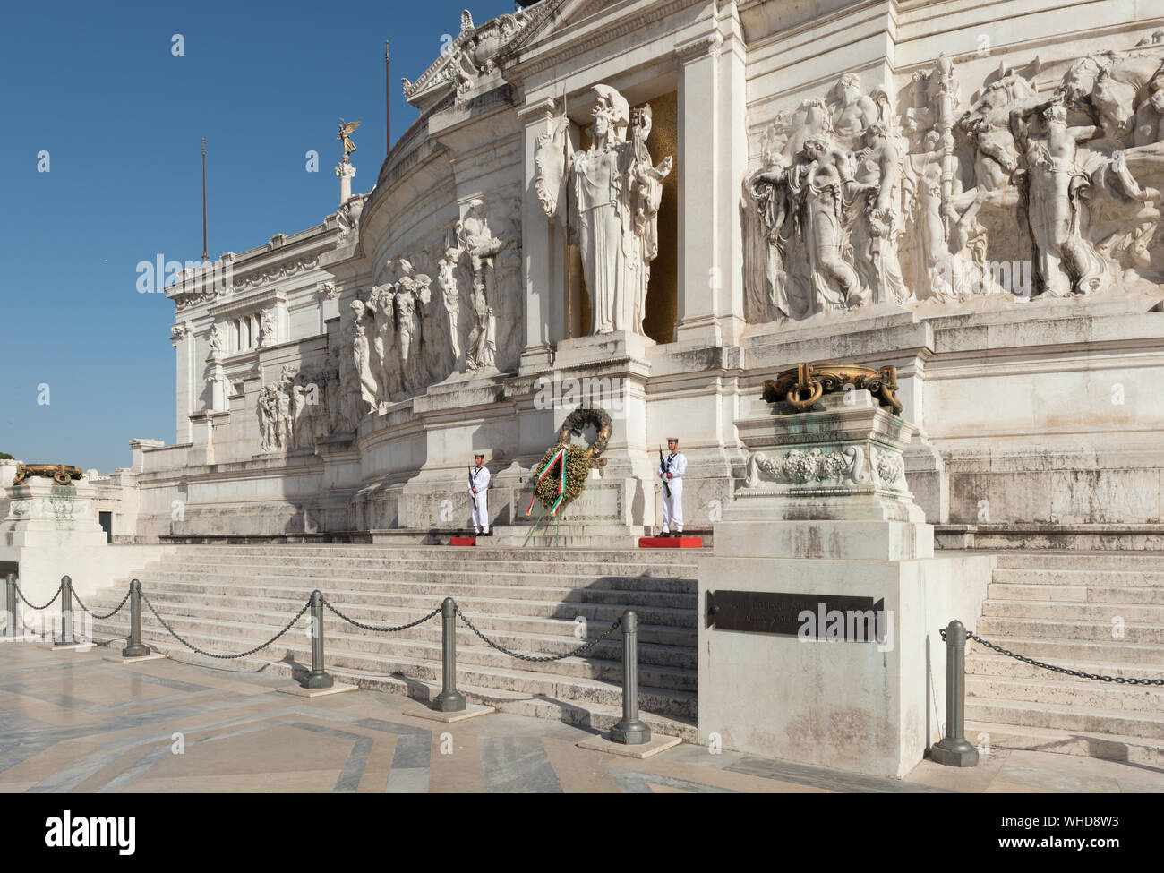 Altar of the fatherland in rome hi-res stock photography and images - Alamy