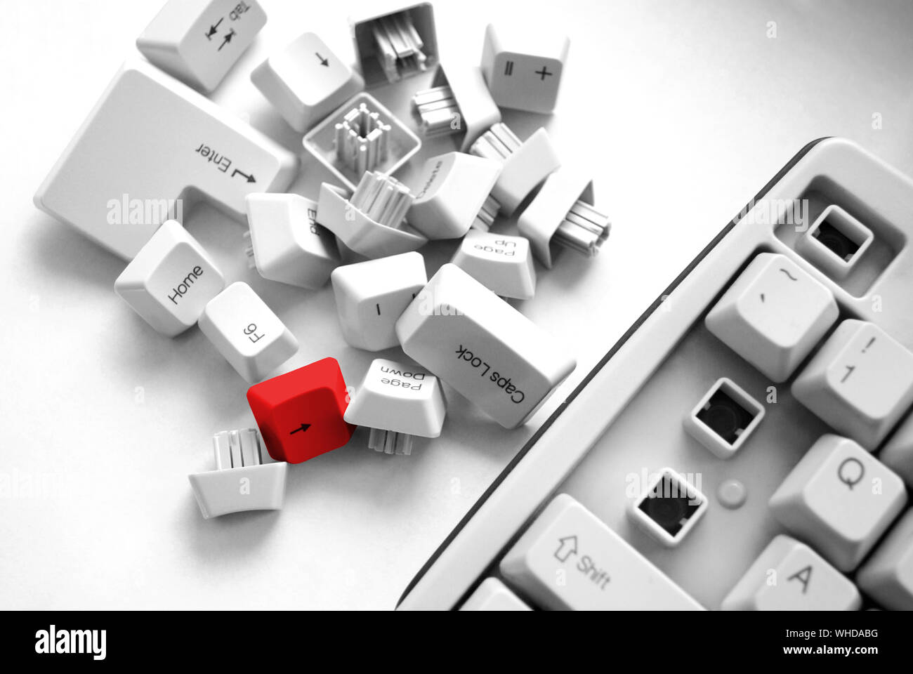 Keyboard computer broken hi-res stock photography and images - Alamy