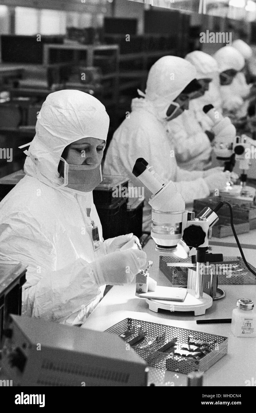 Olivetti factory computer hi-res stock photography and images - Alamy