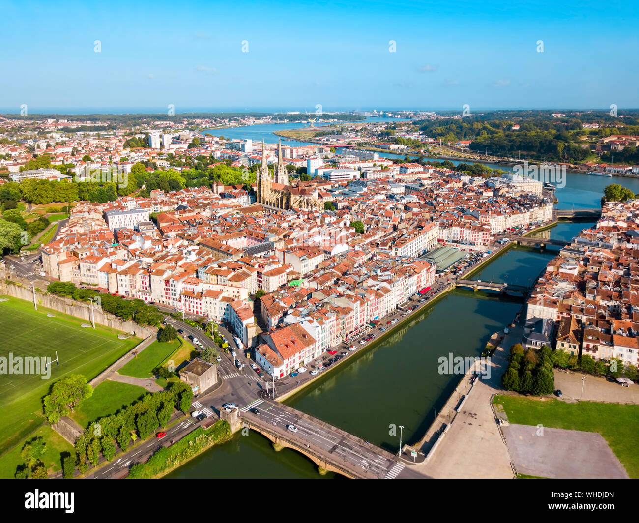 Town hall of bayonne hi-res stock photography and images - Alamy
