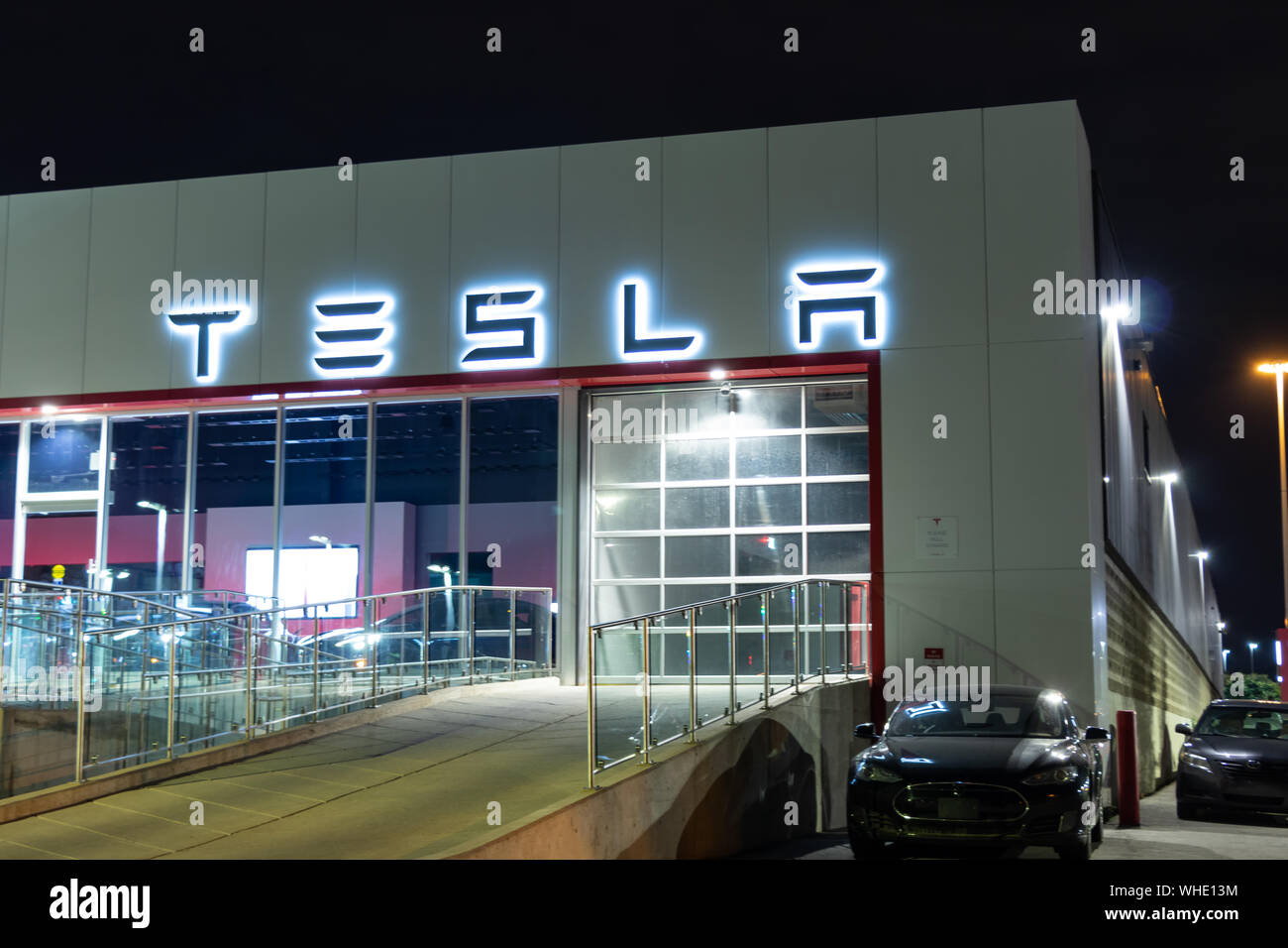 Repair logo hi-res stock photography and images - Alamy