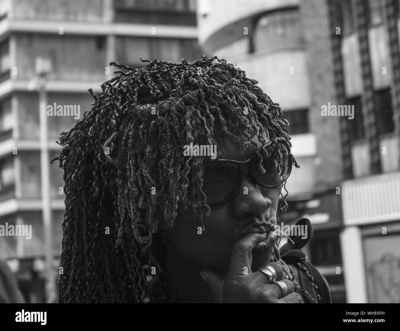 Sunglasses and dreadlocks hi-res stock photography and images - Alamy