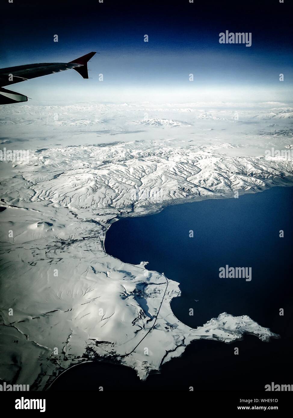 Mid wing aircraft hi-res stock photography and images - Alamy