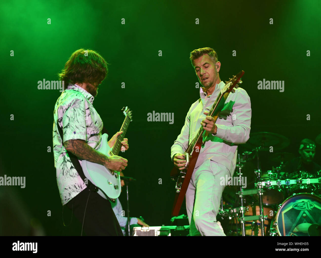 Tim mahoney of 311 hi-res stock photography and images - Alamy
