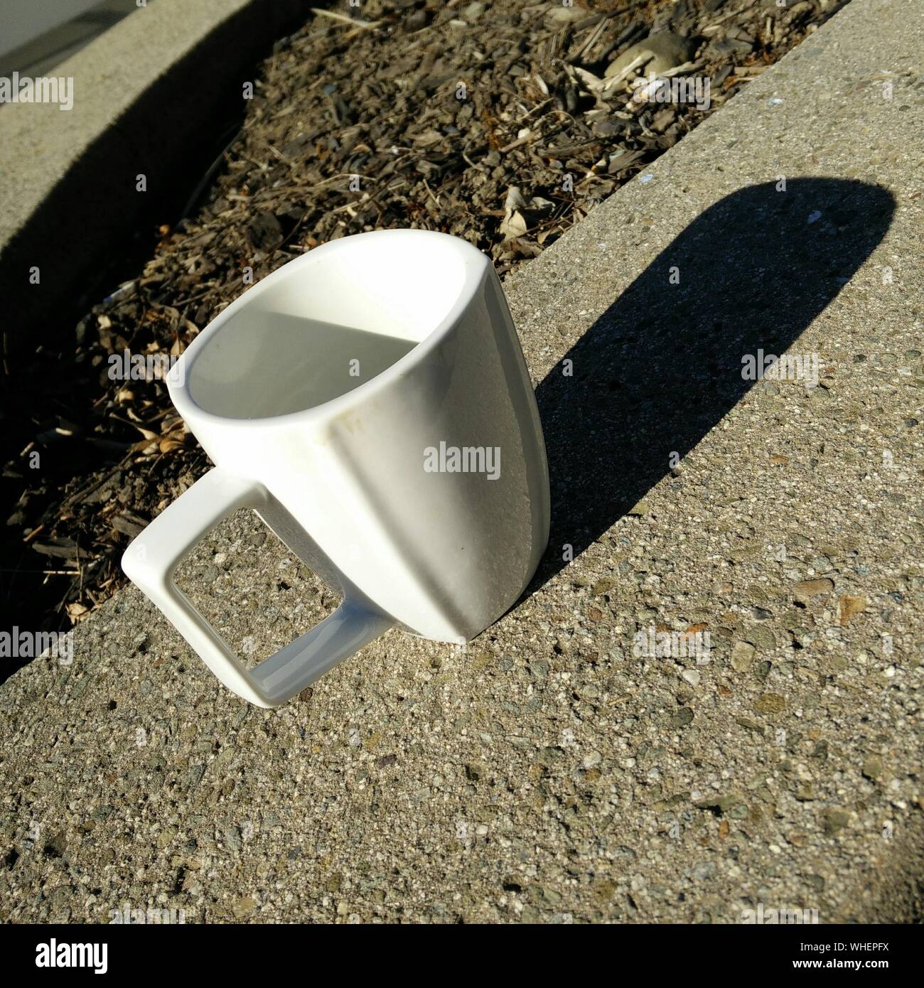 Mug wall hi-res stock photography and images - Alamy
