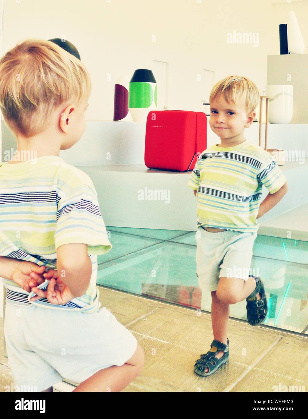 Boy mirror hi-res stock photography and images - Alamy