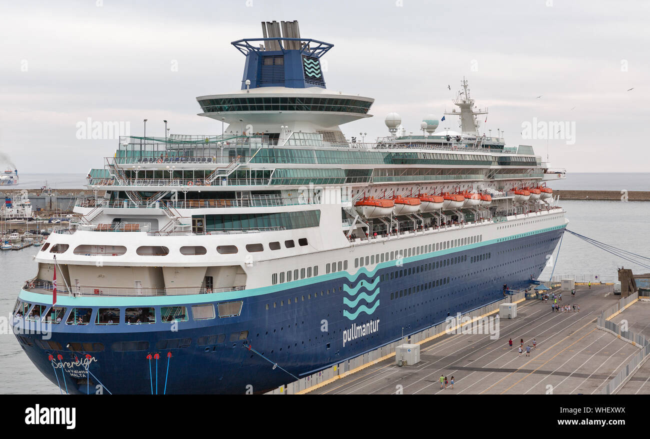 Pullmantur sovereign hi-res stock photography and images - Alamy