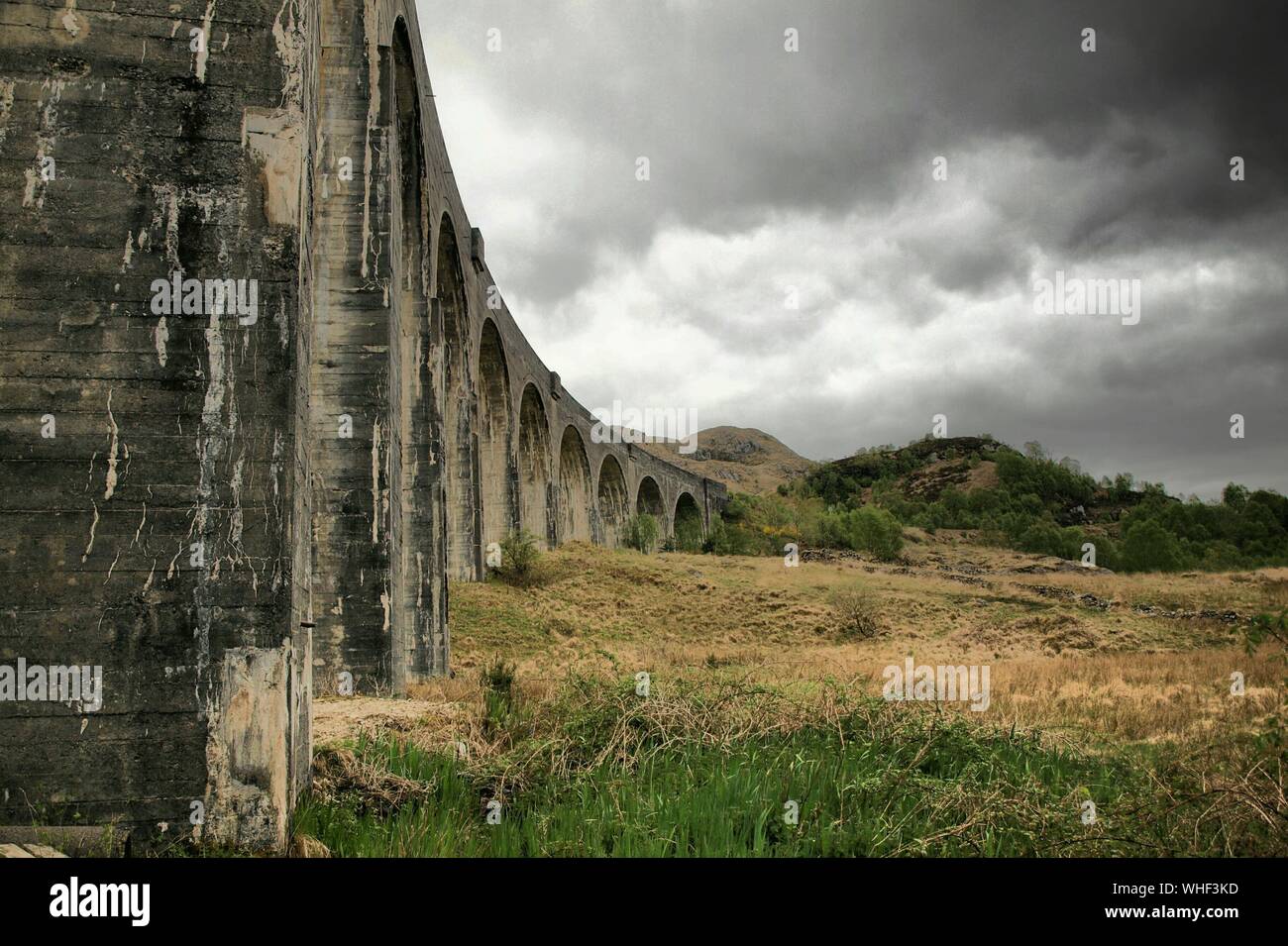 Famous scottish railway bridge hi-res stock photography and images - Alamy