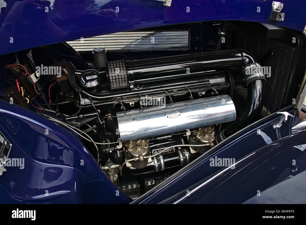Maybach , motor compartment Stock Photo - Alamy
