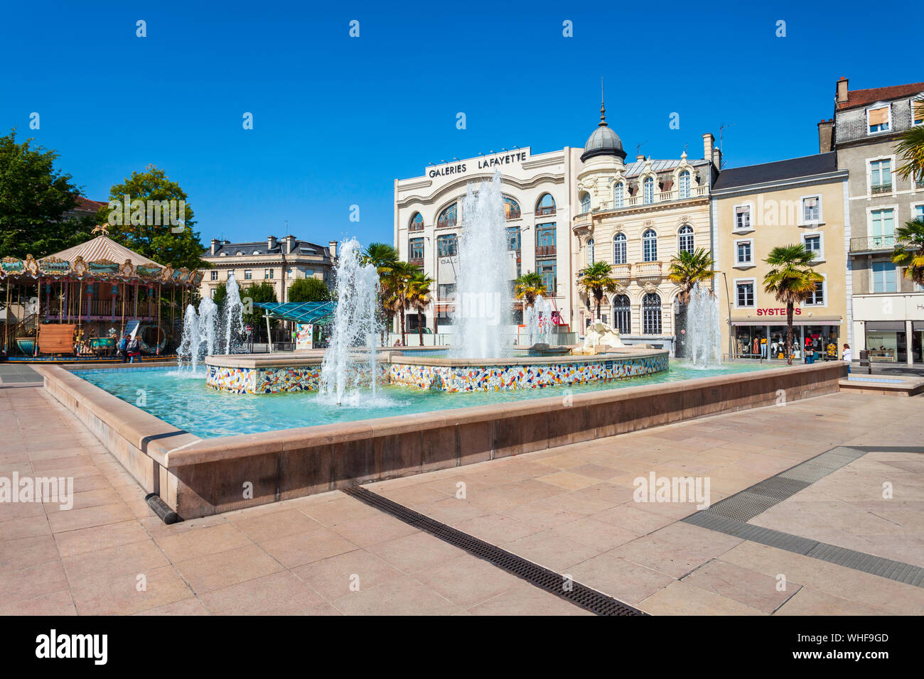 Pau view hi-res stock photography and images - Alamy