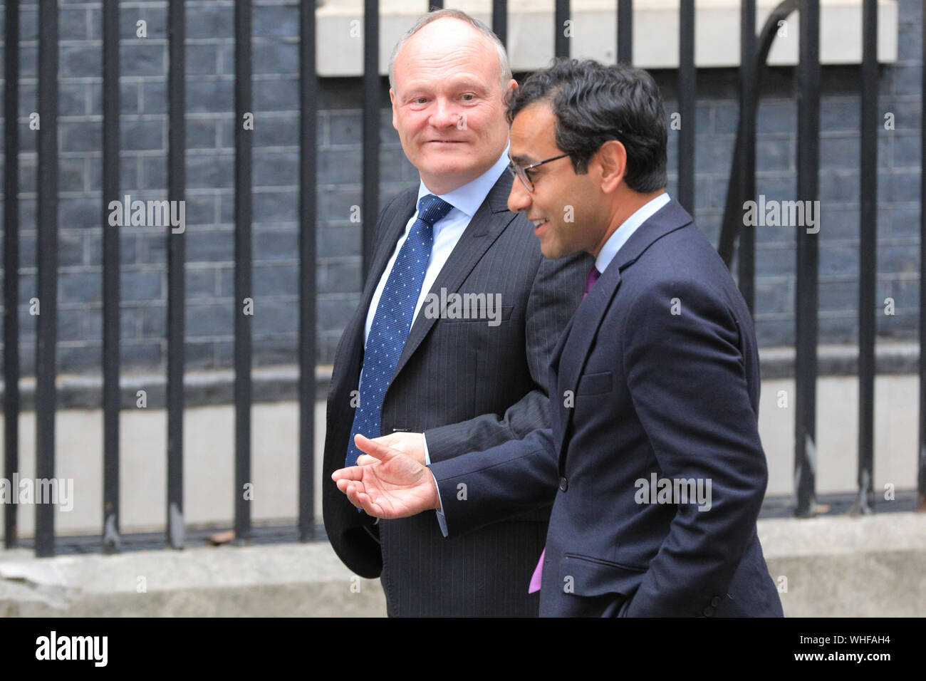Cabinet ministers hi-res stock photography and images - Alamy