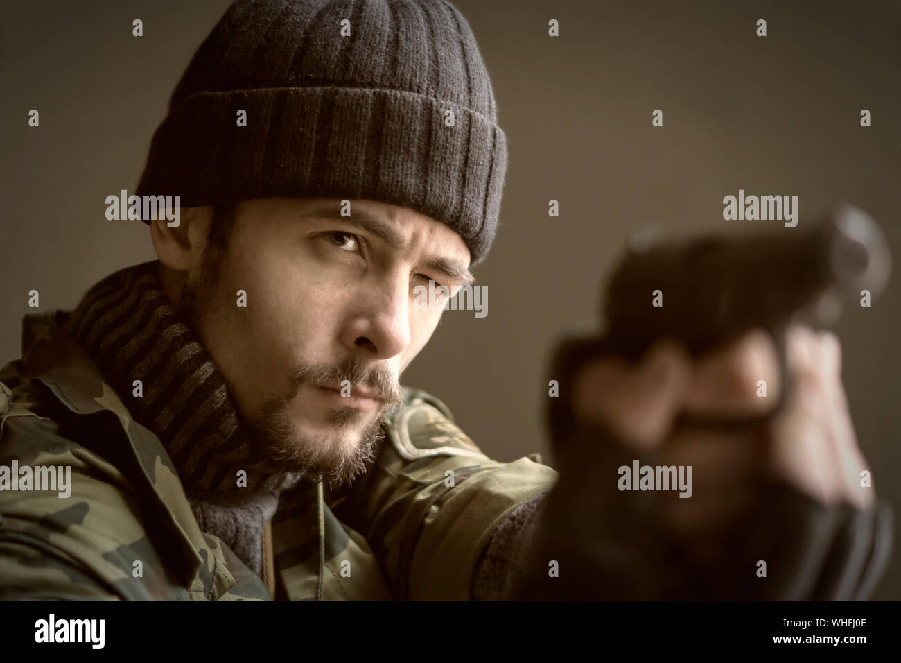 Military uniform weapon army soldier aiming hi-res stock photography ...