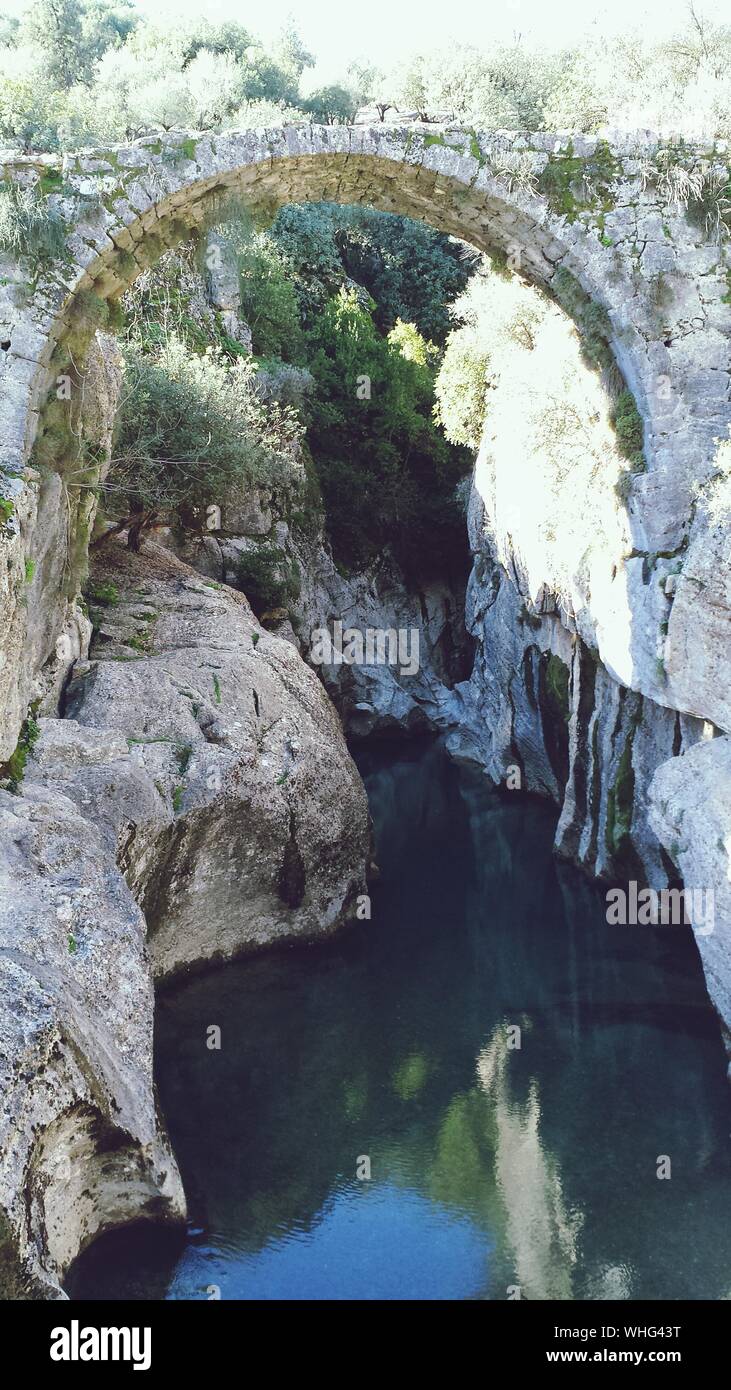 Narrow lake hi-res stock photography and images - Alamy