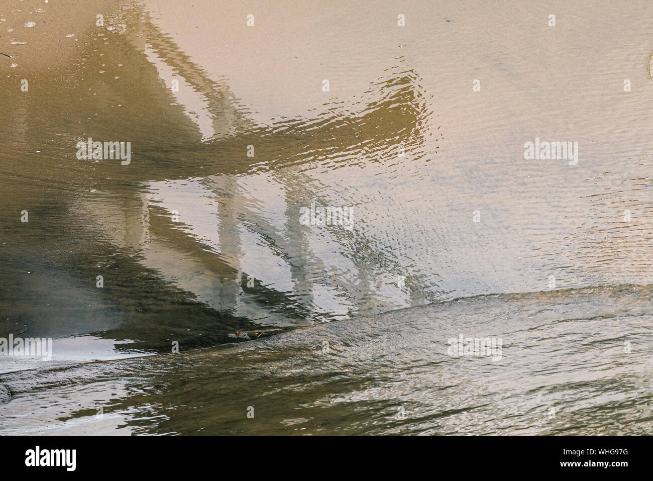 Balboa island painting hi-res stock photography and images - Alamy