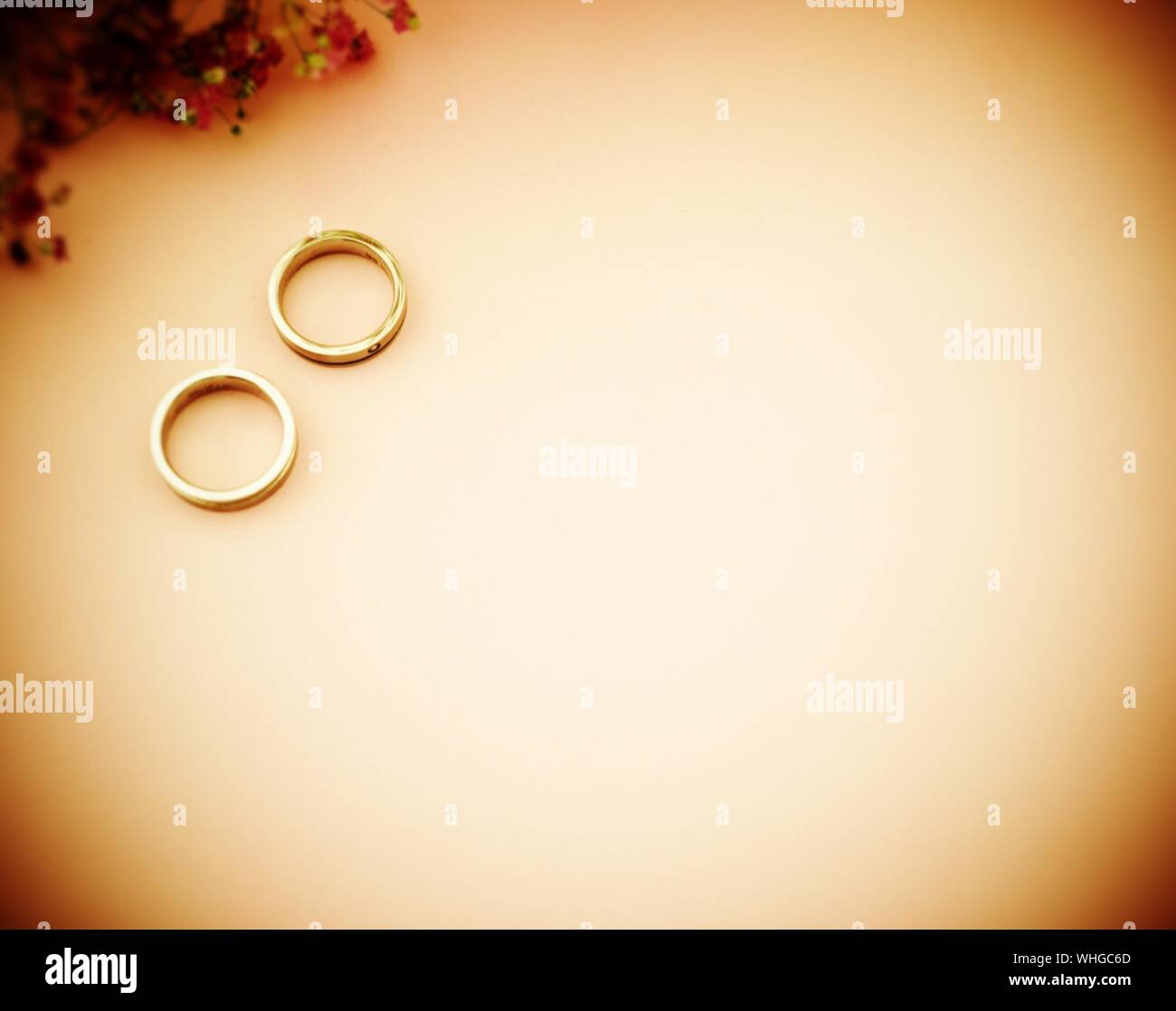 Beige background hi-res stock photography and images - Alamy