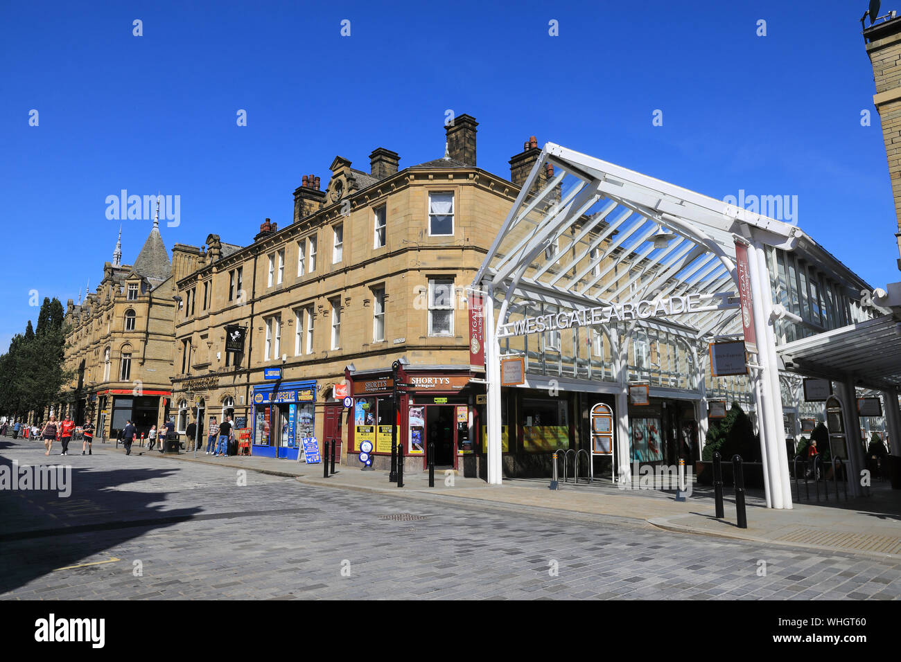 Halifax town centre shopping centre hi-res stock photography and images ...