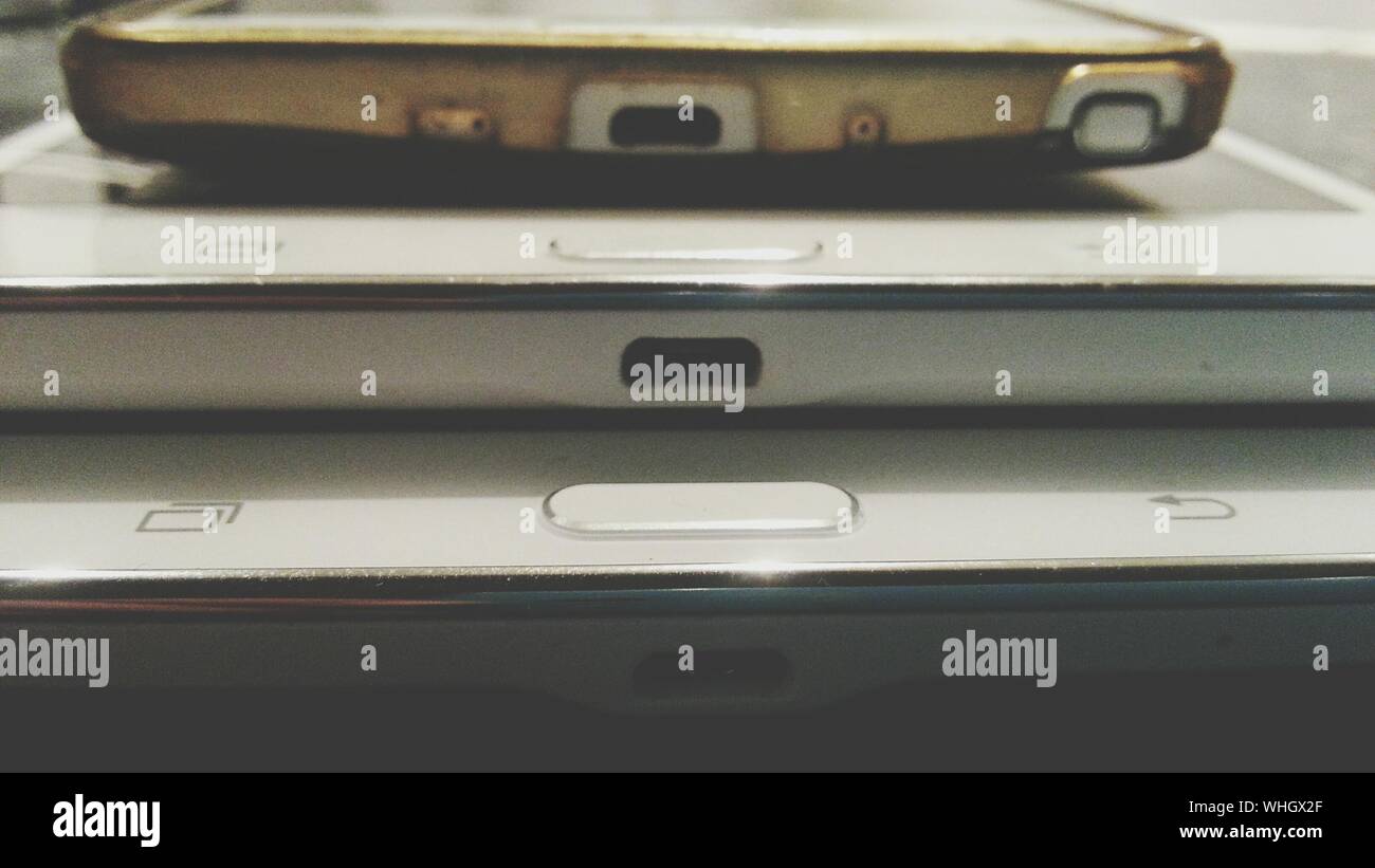 Color phones hi-res stock photography and images - Alamy