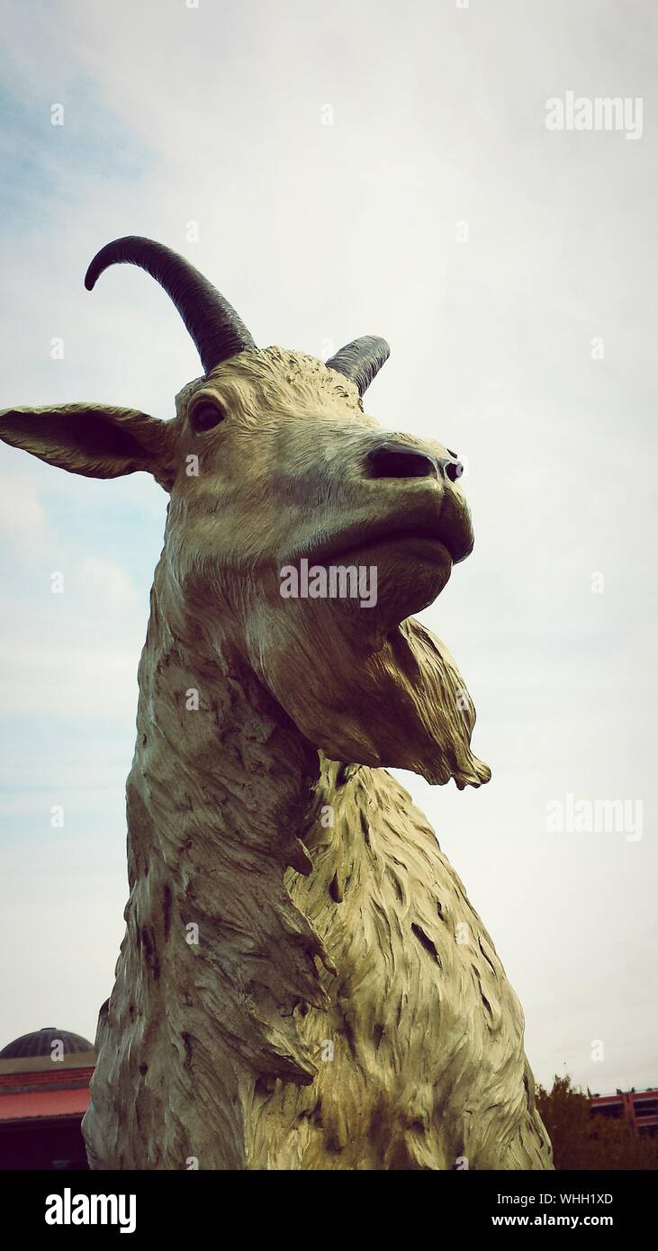 Sculpture goat statue hi-res stock photography and images - Alamy