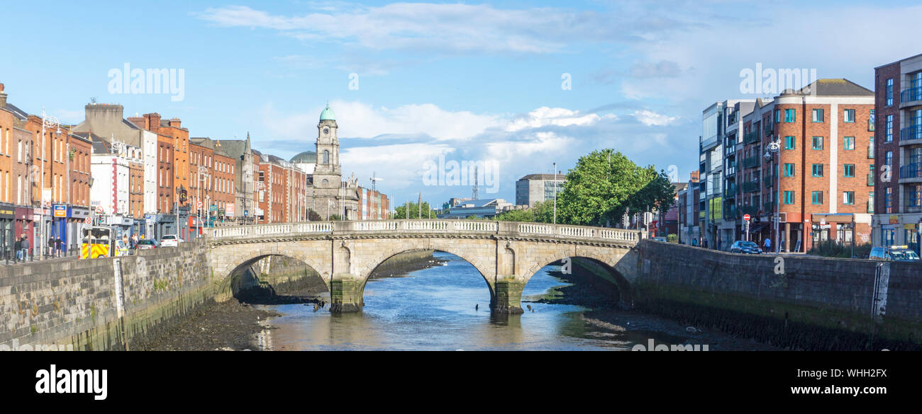 Aran quay hi-res stock photography and images - Alamy