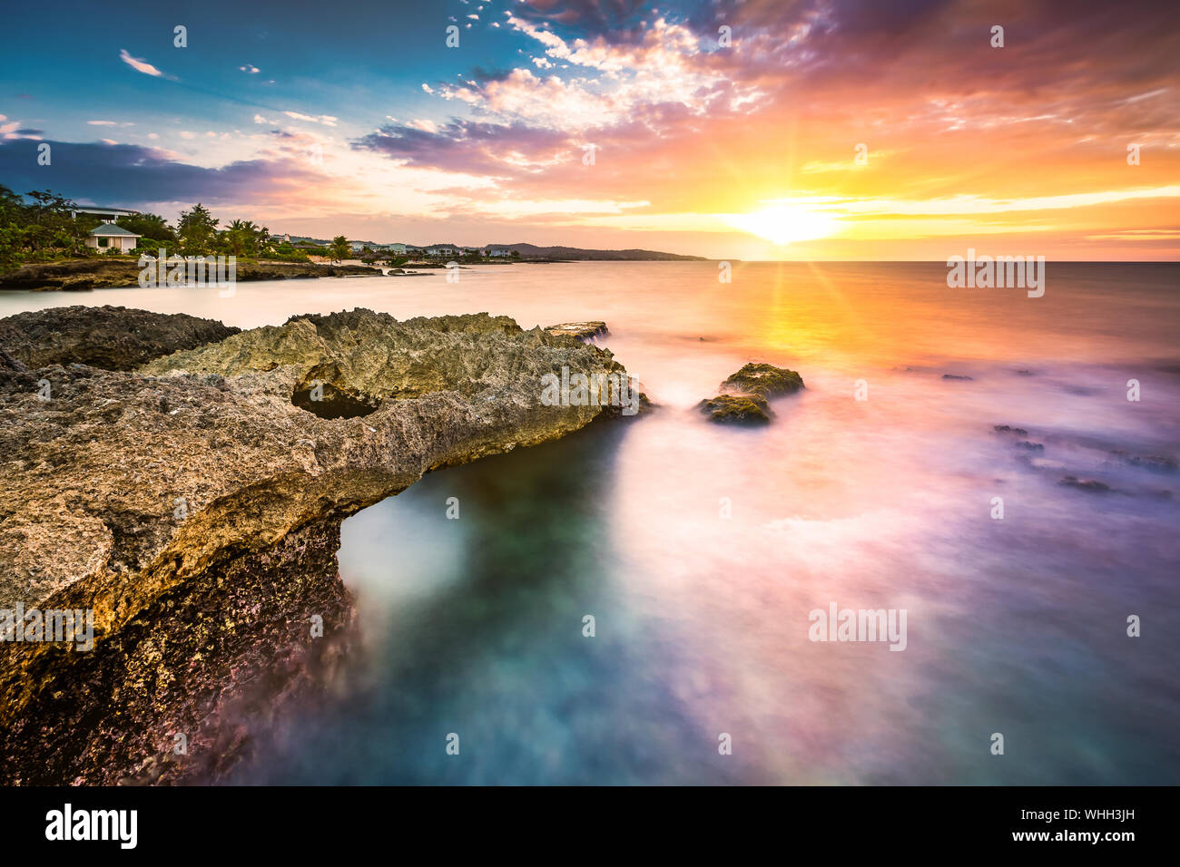 Jamaica beach sunset hi-res stock photography and images - Alamy