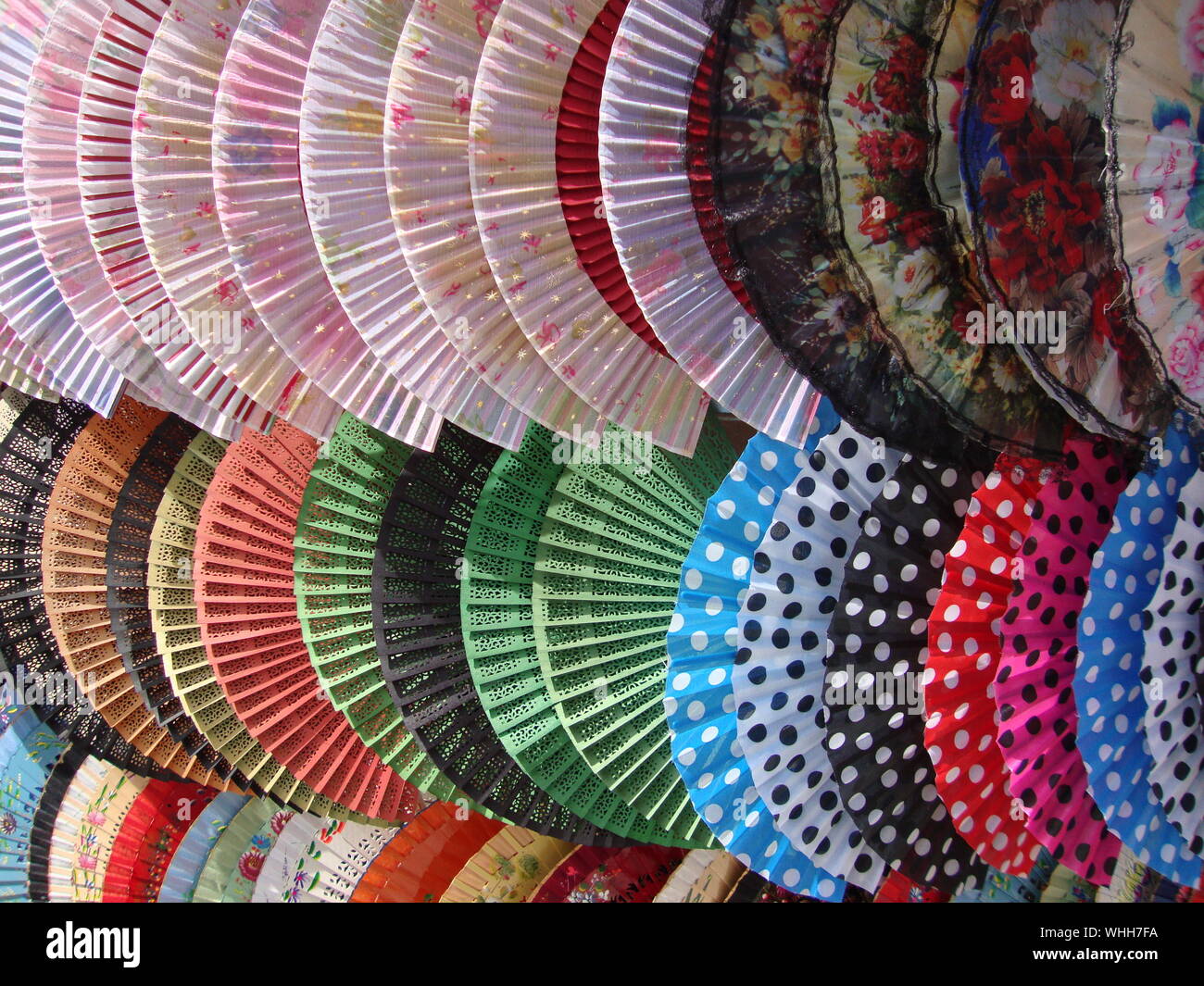 Folding hand fans hi-res stock photography and images - Alamy
